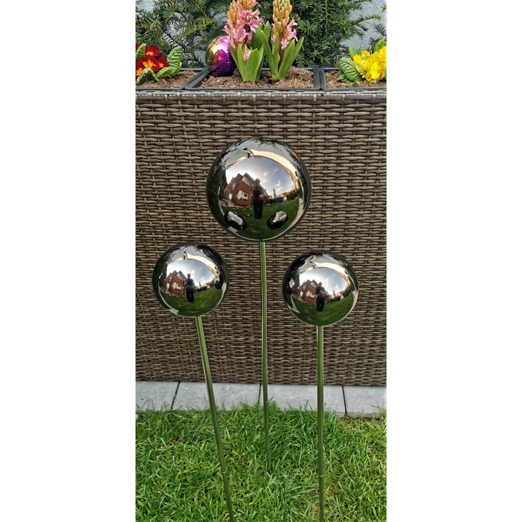 Dakota Fields Anicuta Weather Resistant Metal Abstract Gazing Ball | Wayfair.co.uk